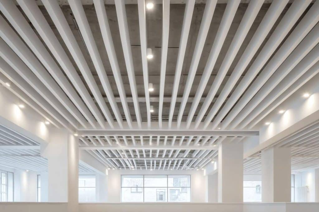 Entraxe entre suspentes sur plafond en placo - Bukolic